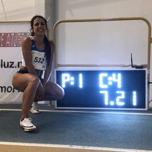 María Isabel Pérez bate el récord de España de 60 metros - dbSportpress